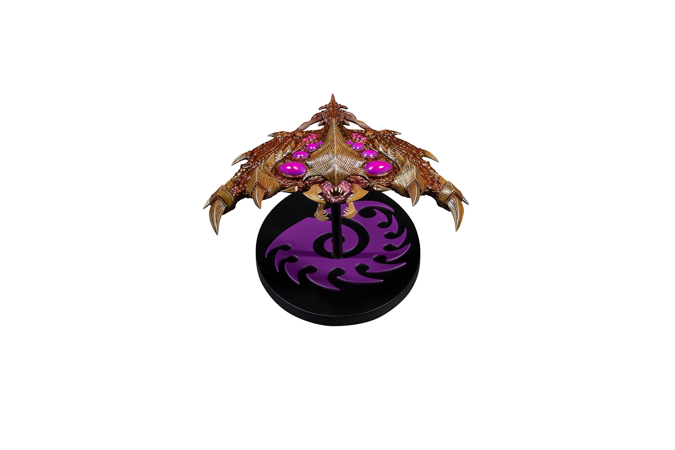 StarCraft: Zerg Brood Lord Mini Replica :: Profile :: Dark Horse Comics