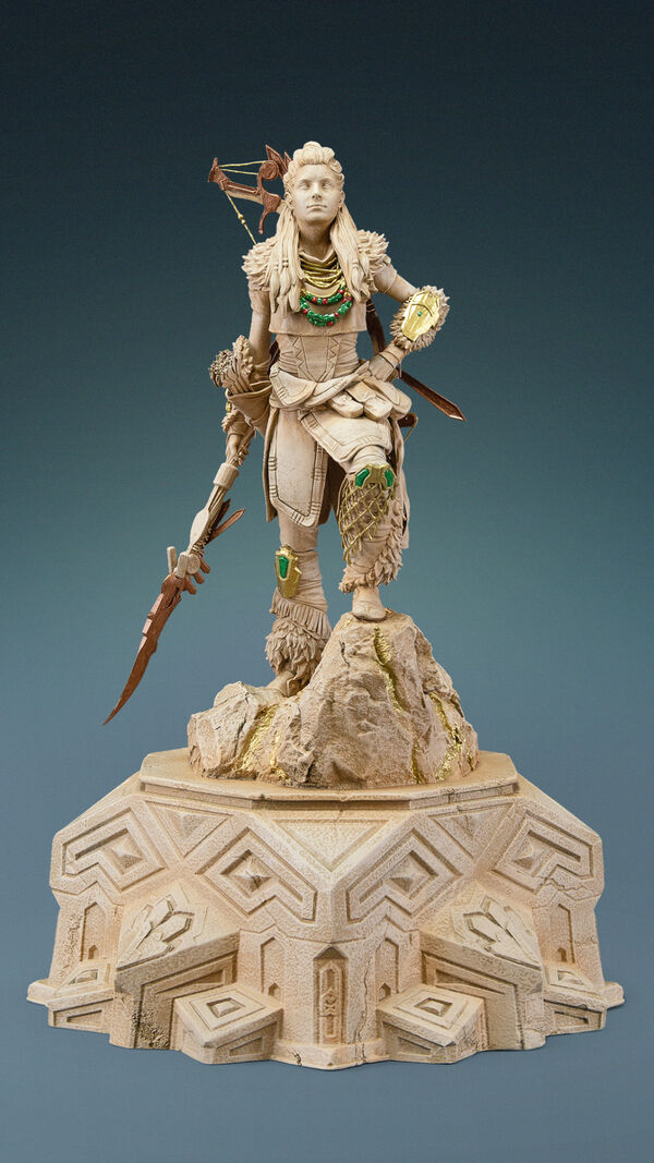 Horizon Forbidden West: Meridian City Aloy Statue :: Profile :: Dark ...